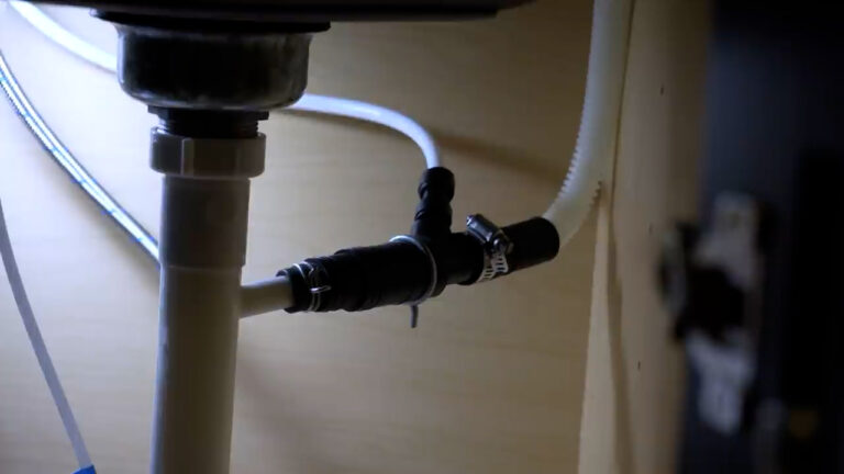 Robotic Vacuums with auto fill and drain docks – The Hook Up